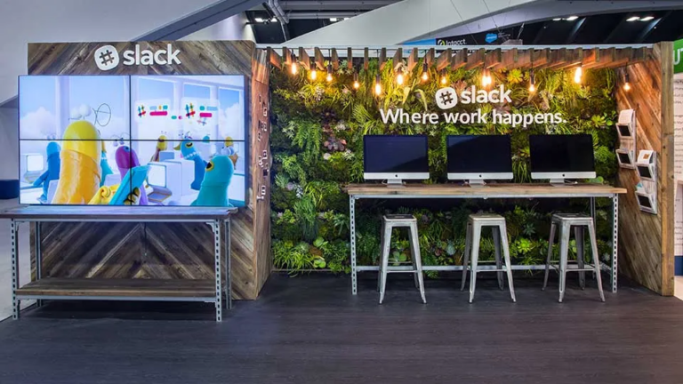 41 Trade Show Booth Ideas to Impress the Attendees